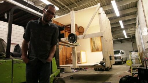 Make Your Own Awesome Inception-Style Room for $350