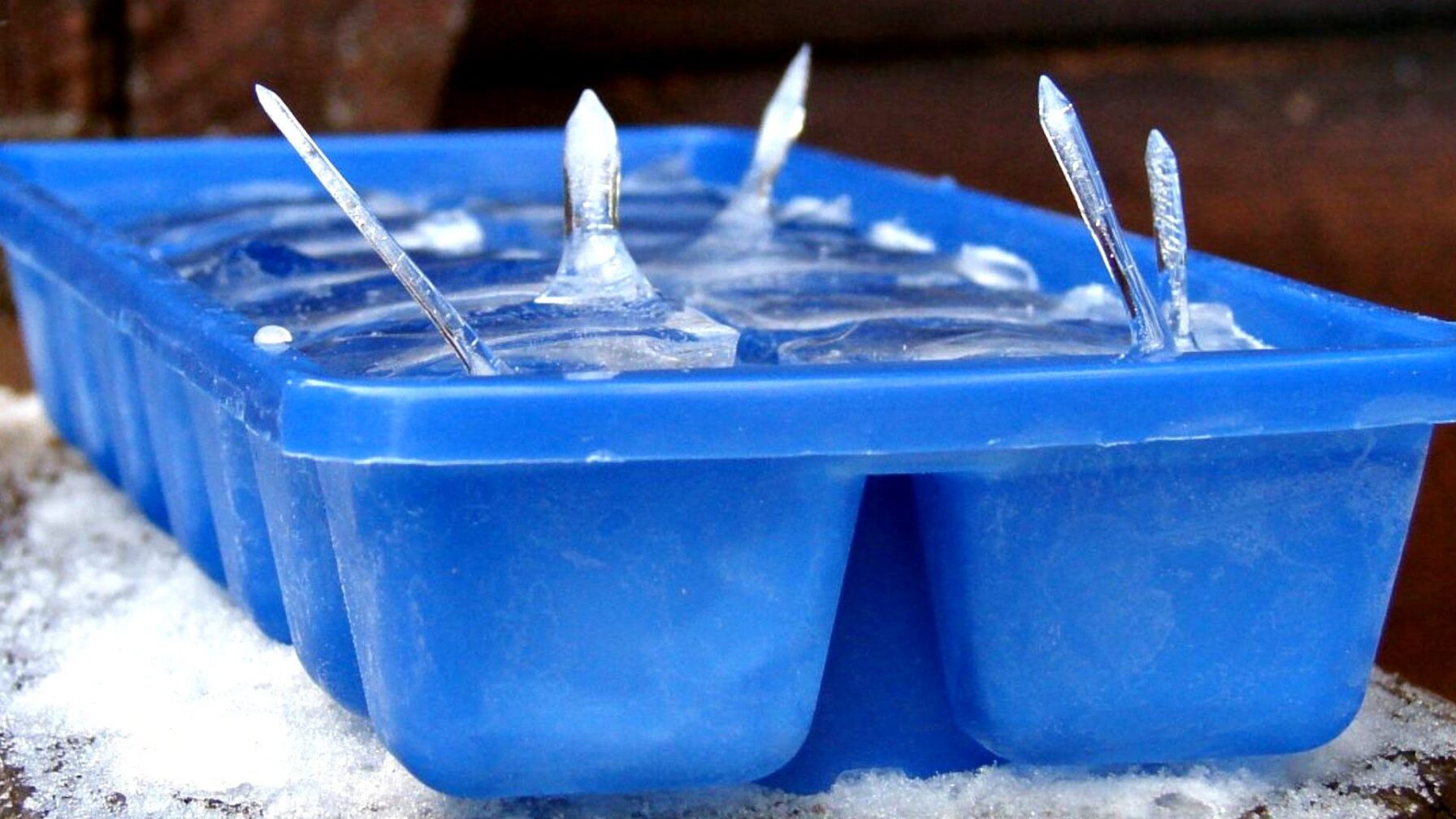 The Physics Behind Ice Spikes, Nature's Perfect Murder Weapon