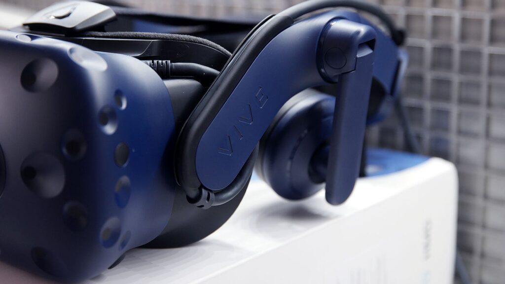Vive Pro Review: Way More Beautiful, Way Better—Way Too Expensive