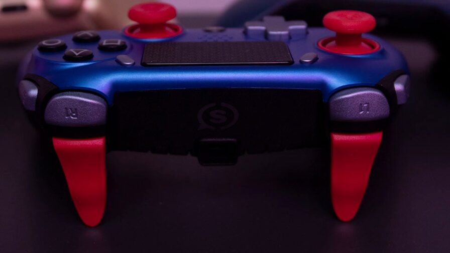 The PS4 Finally Has a Super Customizable-Controller, and It Is Excellent