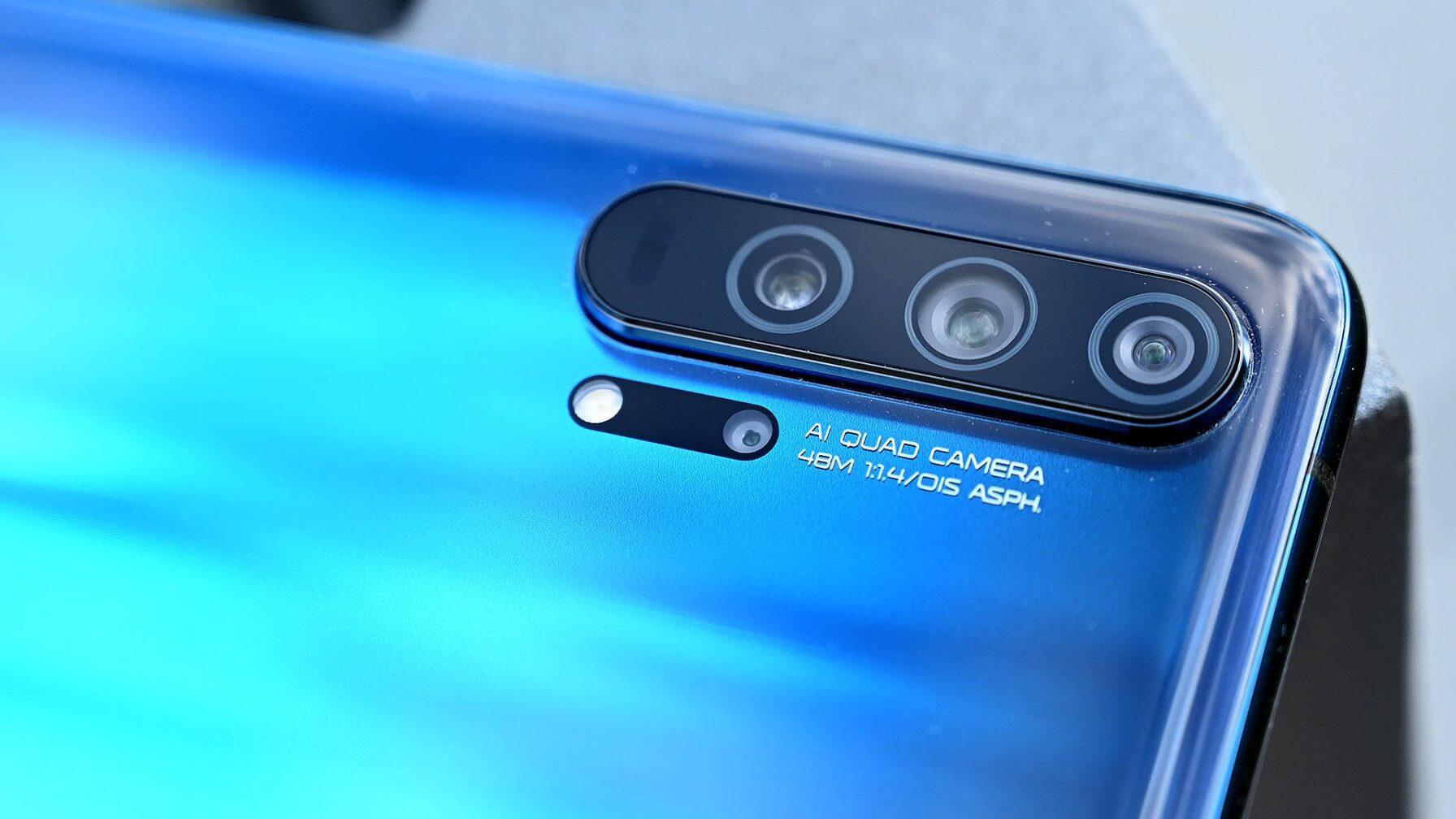 The Camera-Packed Honor 20 Pro Could Be the First Gadget Casualty of ...