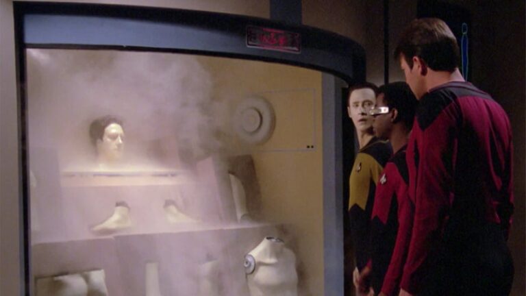 A History of Star Trek's Uneasy Relationship With Androids