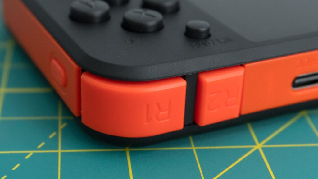 The RG350P Is the Retro Portable You Should Buy
