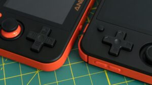 The RG350P Is the Retro Portable You Should Buy