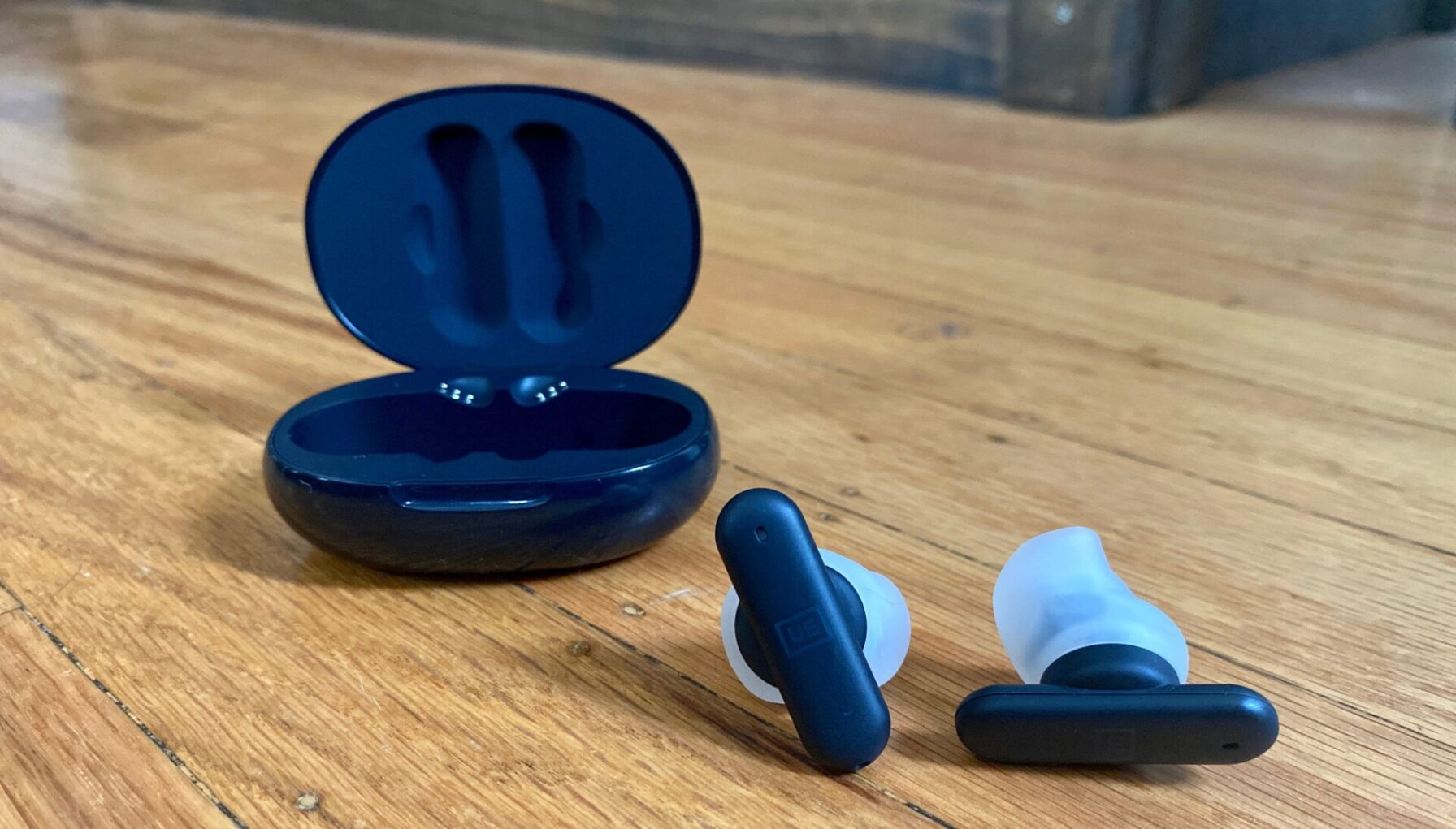 UE Fits Are True Wireless Buds That Finally Fit My Freakishly Small Ears