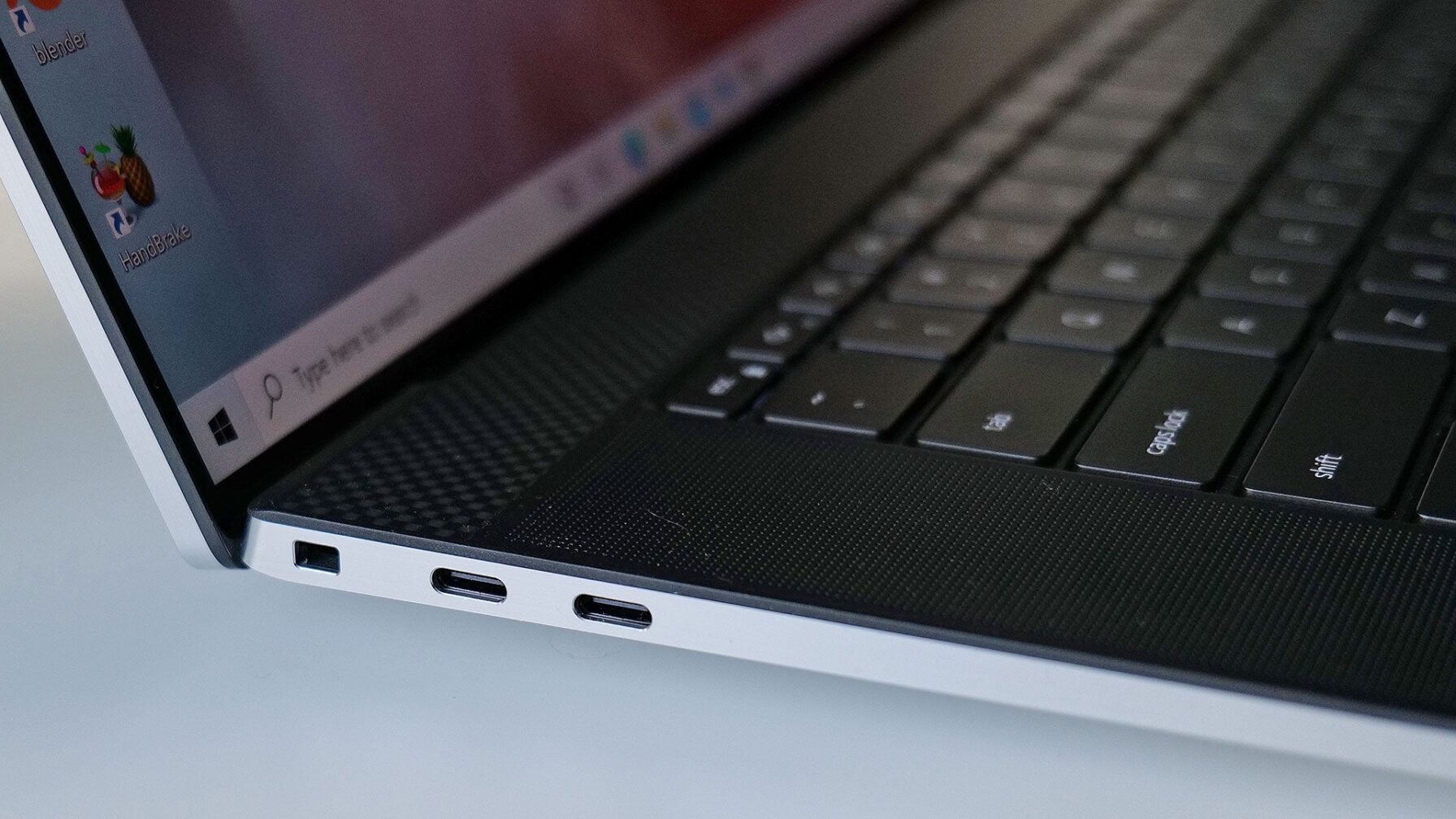 Dell's XPS 17 Proves Big-Screen Laptops Are Back, and They're Awesome