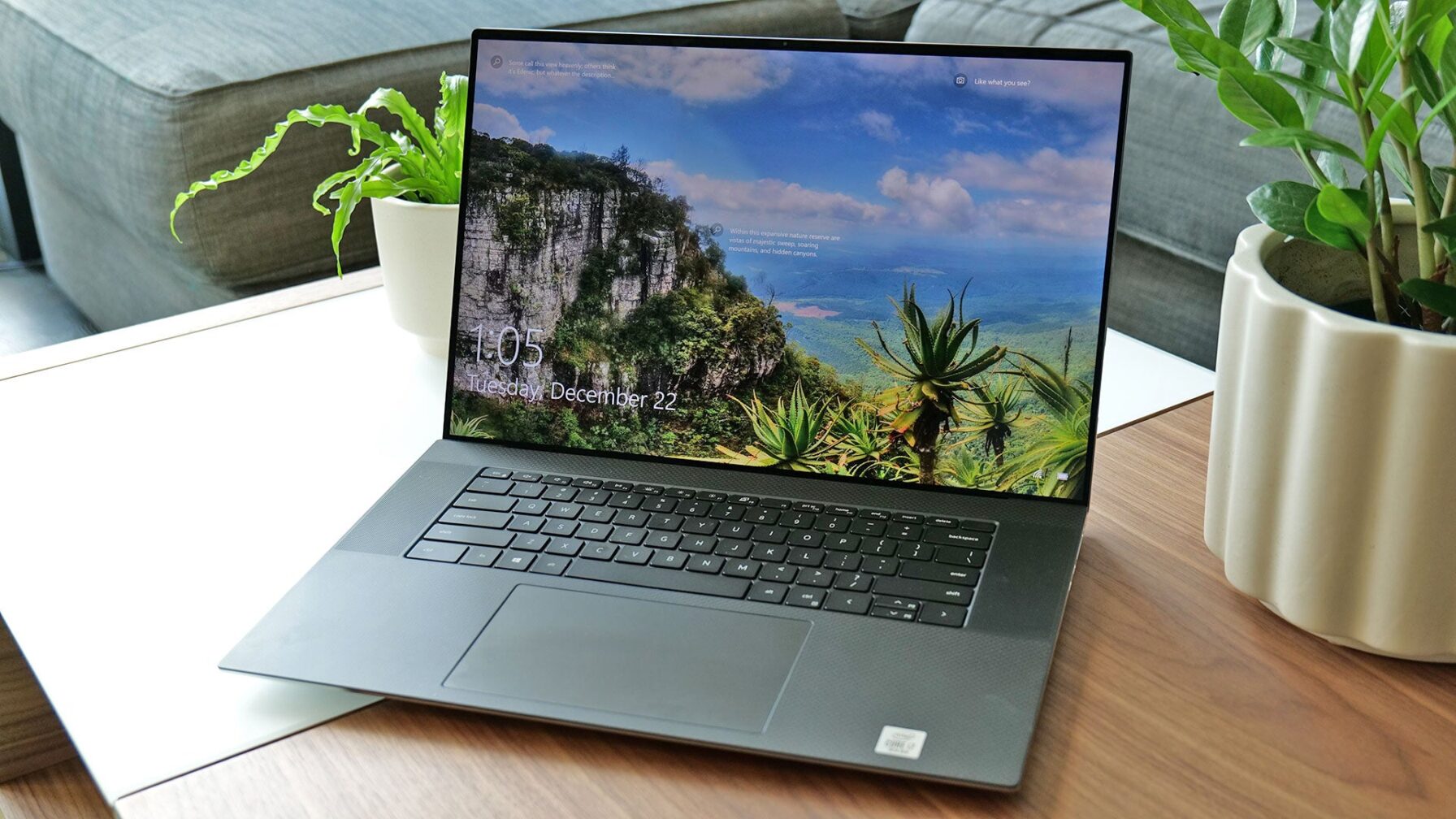Dell's XPS 17 Proves Big-Screen Laptops Are Back, and They're Awesome