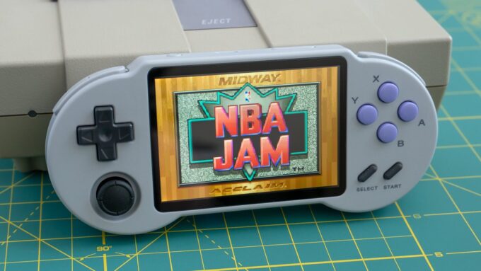 The Super Nintendo-Inspired PocketGo S30 Is One of the Easiest Ways to ...