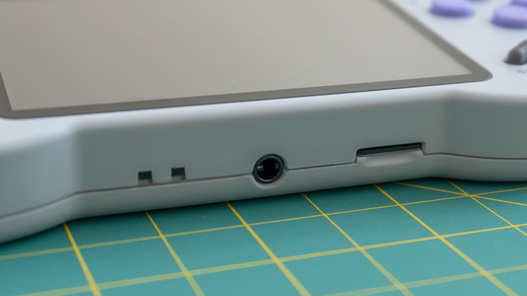The Super Nintendo-Inspired PocketGo S30 Is One of the Easiest Ways to ...