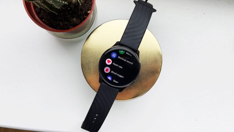 This Is the Worst Smartwatch I've Ever Used