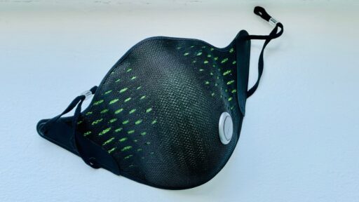 This Weird Air-Filtering Face Mask Picked the Worst Possible Time