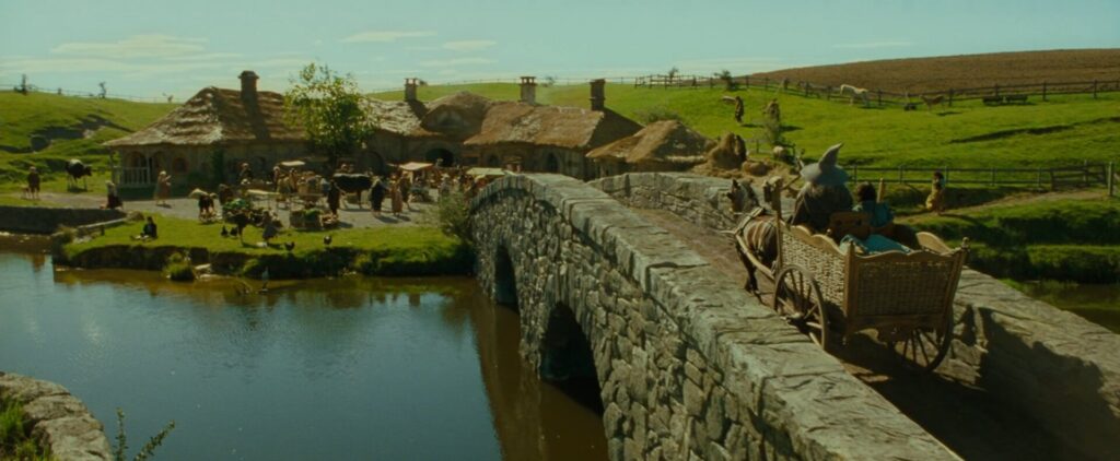 The Fellowship of the Rings' Introduction to the Shire Is Perfect