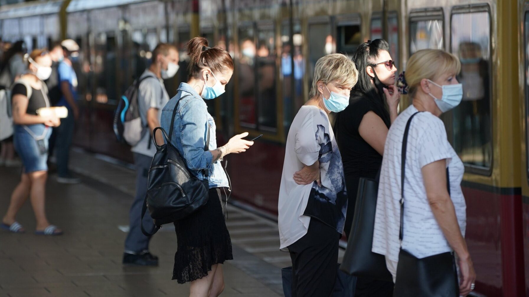Masks Work, Major Study Finds