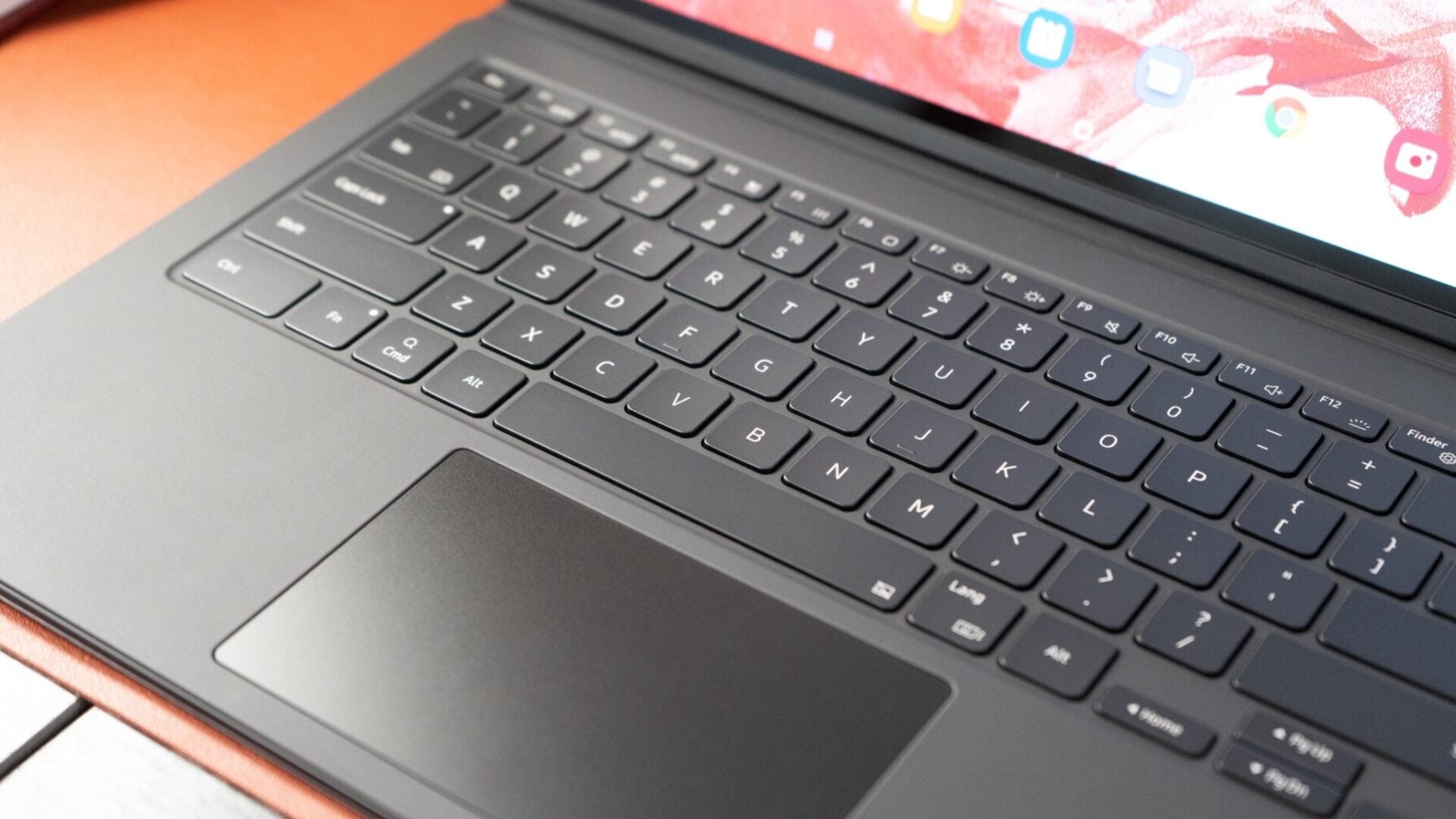 Samsung's New Galaxy Tab S8 Ultra Is a Giant iPad Pro Rival