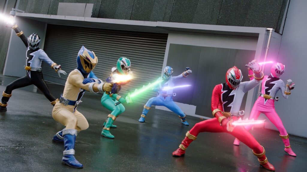 A Power Rangers Stunt Artist Reflects on Nearly 30 Years of Mighty ...
