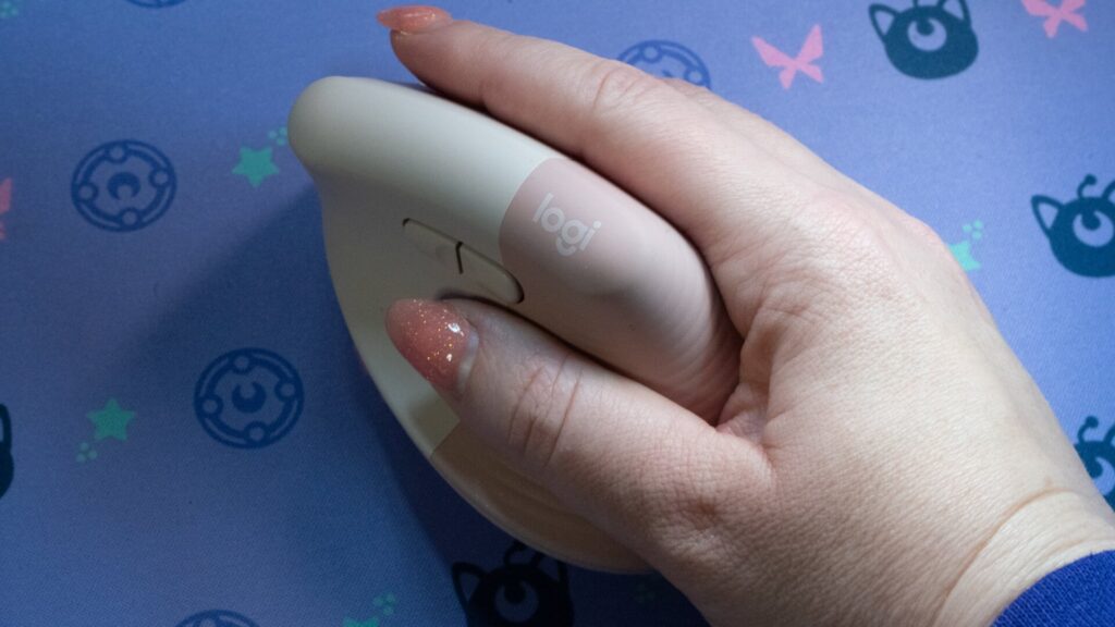 Logitech's Lift Vertical Mouse Saved My Wrists but Didn't Escape My ...
