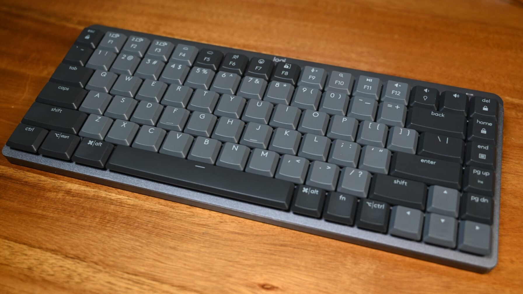 Logitech's MX Mechanical Mini is the Goldilocks of Wireless Keyboards