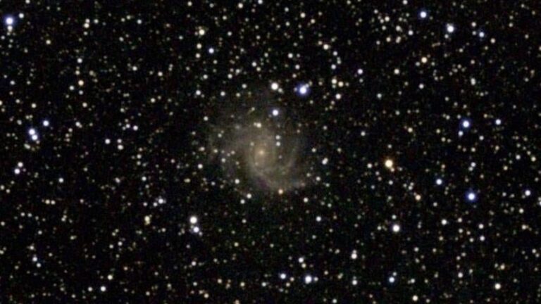 The Vespera Robotic Telescope Takes the Guesswork Out of Astronomy