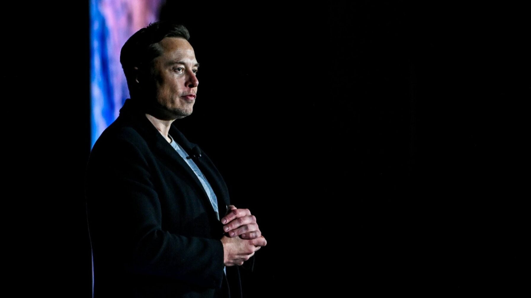 Read Elon Musk's Private Texts With Joe Rogan, Jack Dorsey, Larry ...