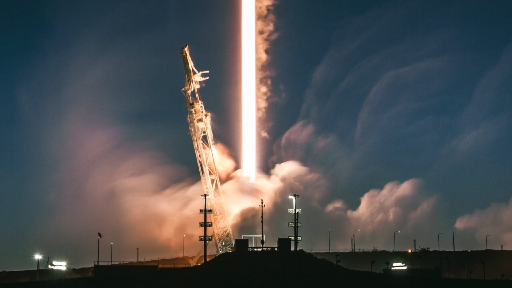 The University of Texas Hacked Starlink’s Signal So It Can Be Used as a ...