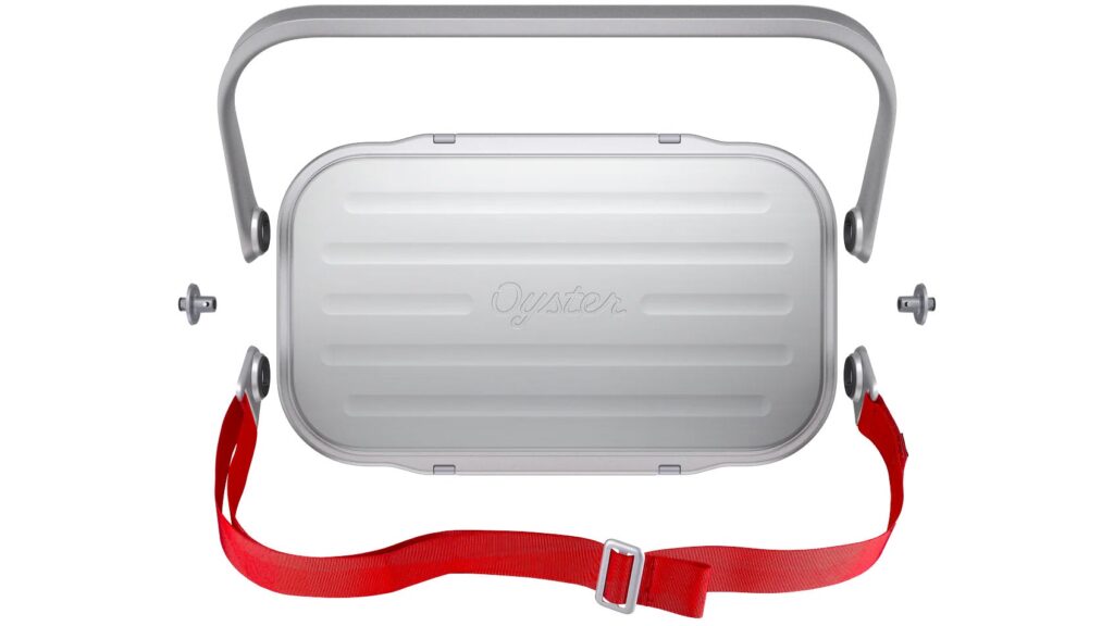 This $500 Vacuum-Insulated Norwegian Cooler Might Be Better Than a Yeti