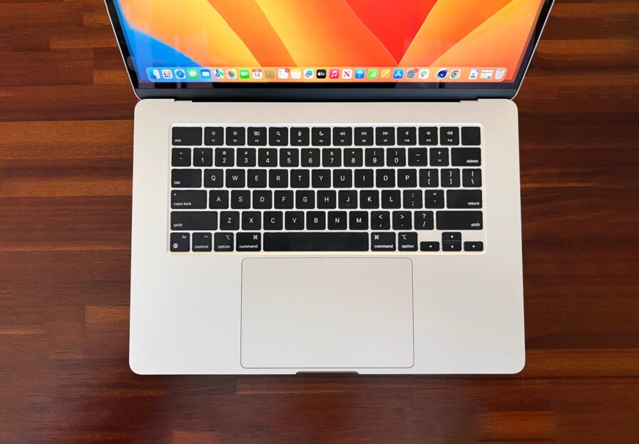 Apple MacBook Air 15-inch Review: A Bigger Screen for a Better View