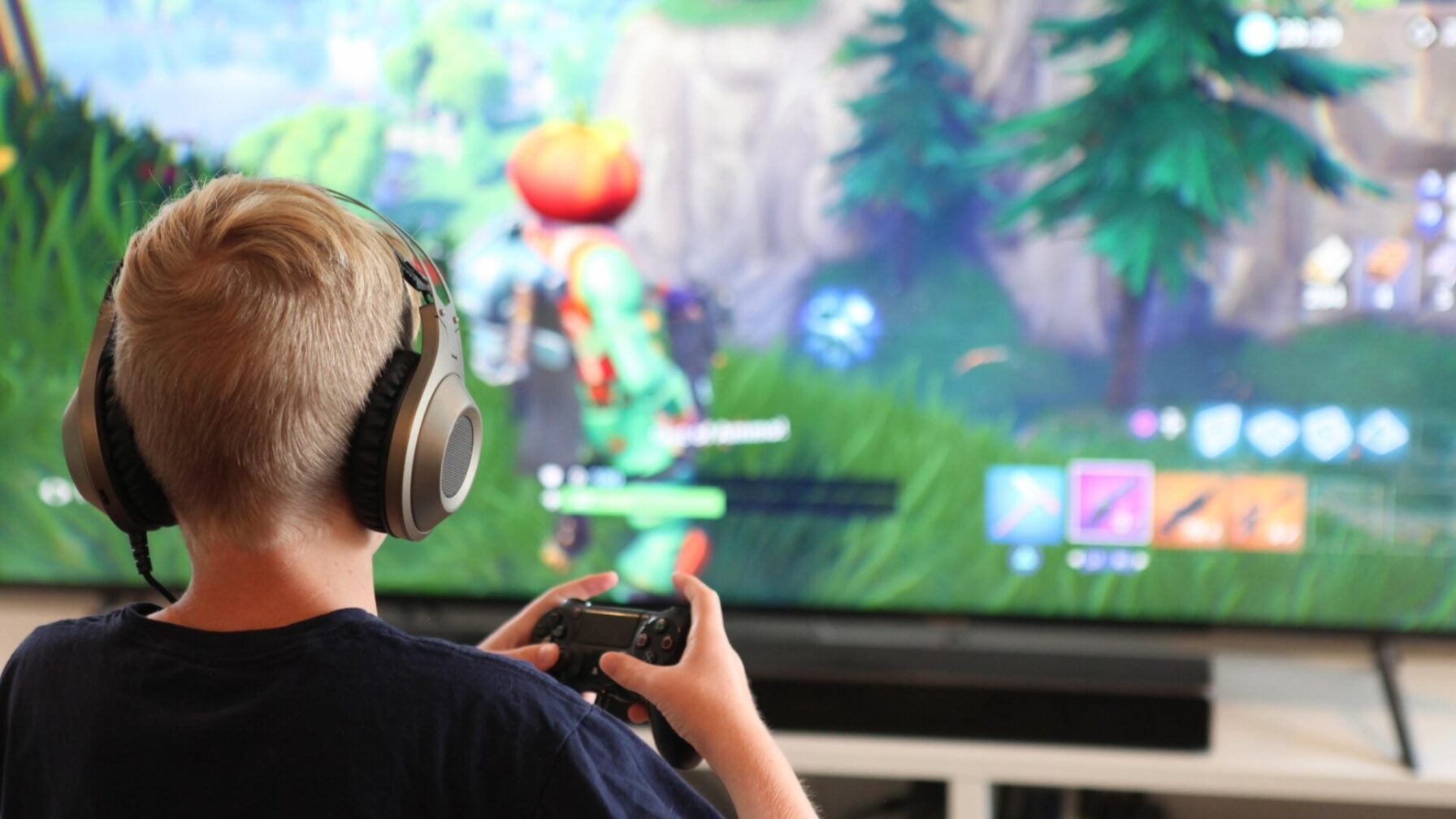 Fortnite Influencers Push Shell’s Propaganda on Kids