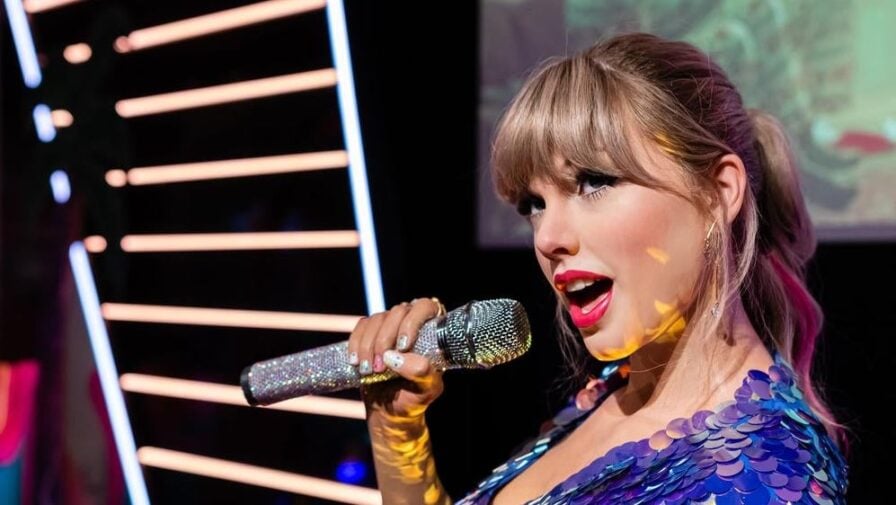 Taylor Swift AI Porn Is Driving Fans Ballistic