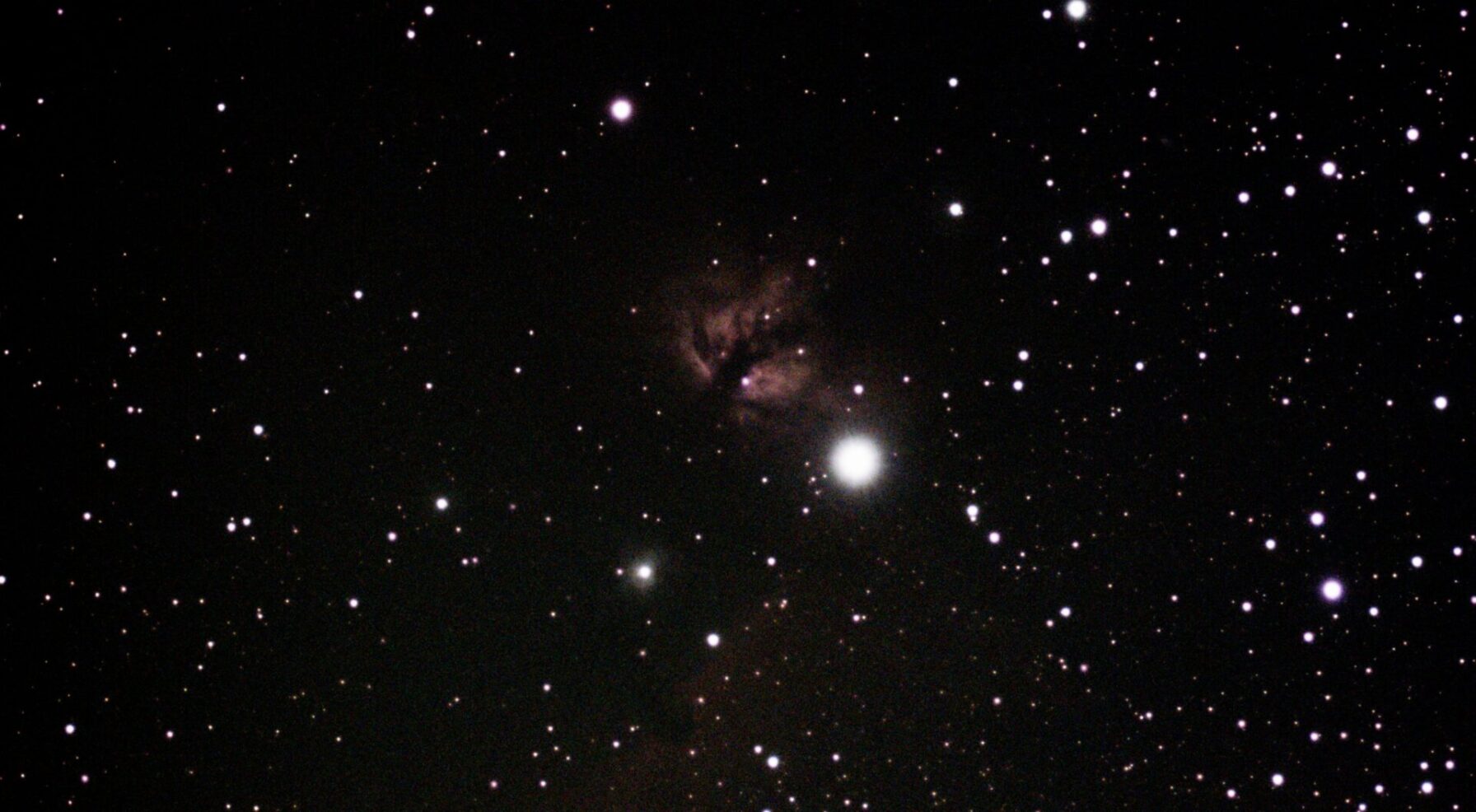Dwarf II Smart Telescope Brings Power and Portability to Backyard Astronomy