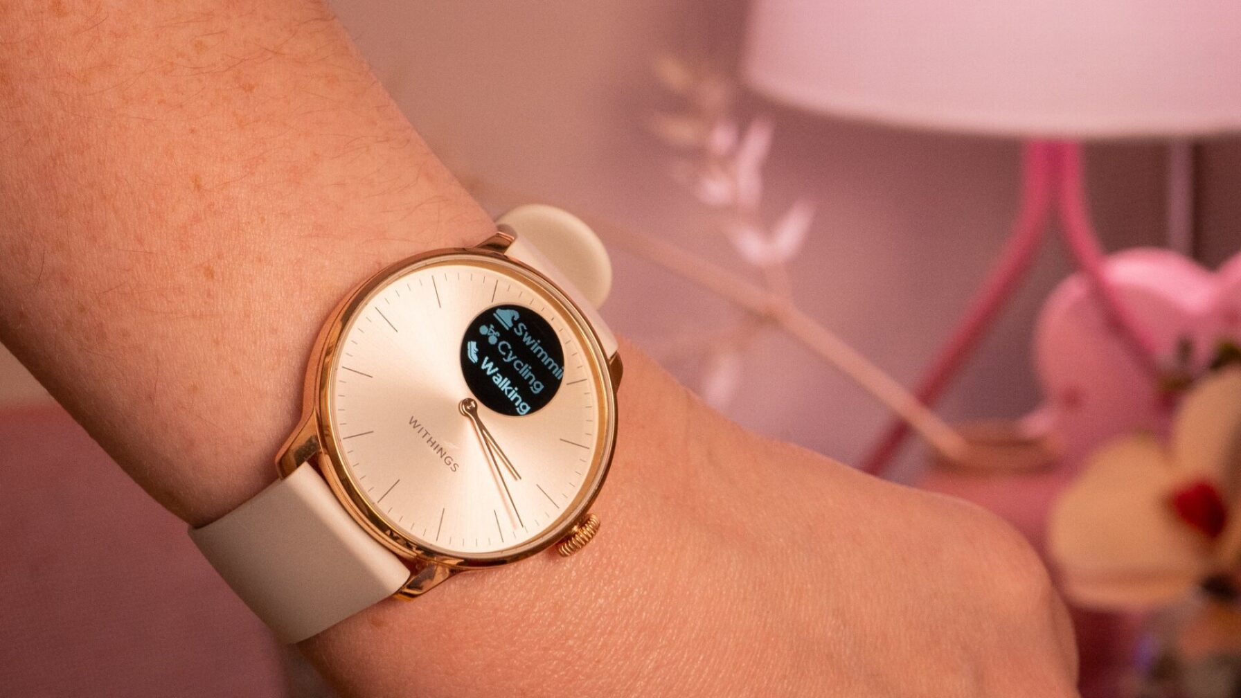 This Hybrid Smartwatch Is Stylish Enough to Wear Anywhere While Still ...