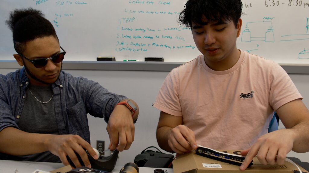 How Fresh-Out-of-College DIYers Built the Star Wars Lightsaber of Your ...