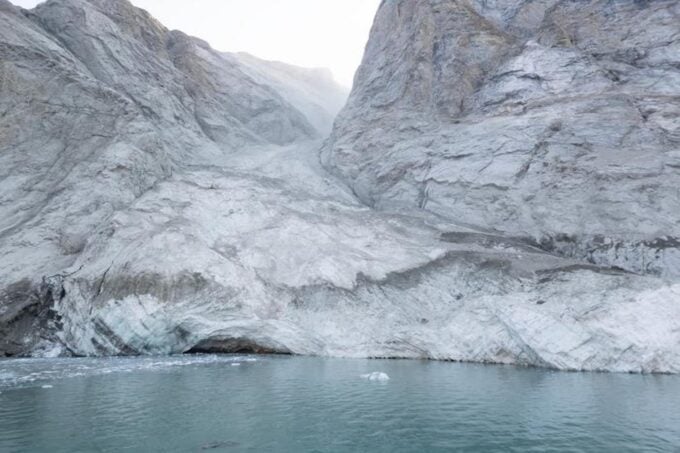 Scientists Pinpoint 'Tipping Point' for Greenland's Melting Ice Sheet
