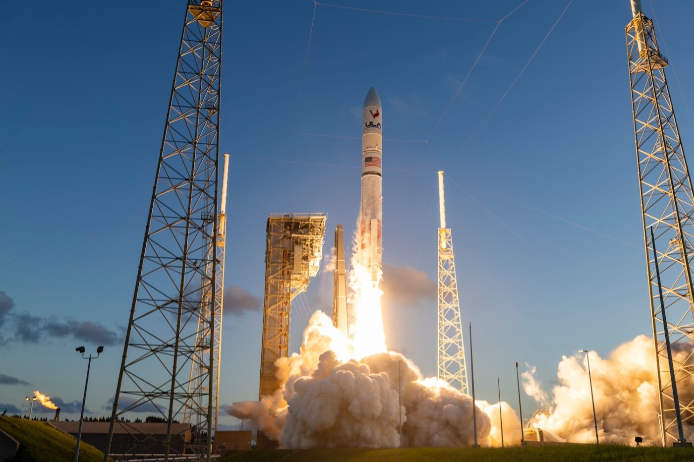 Check Out Three Amazing Rocket Launches That All Happened in One Day