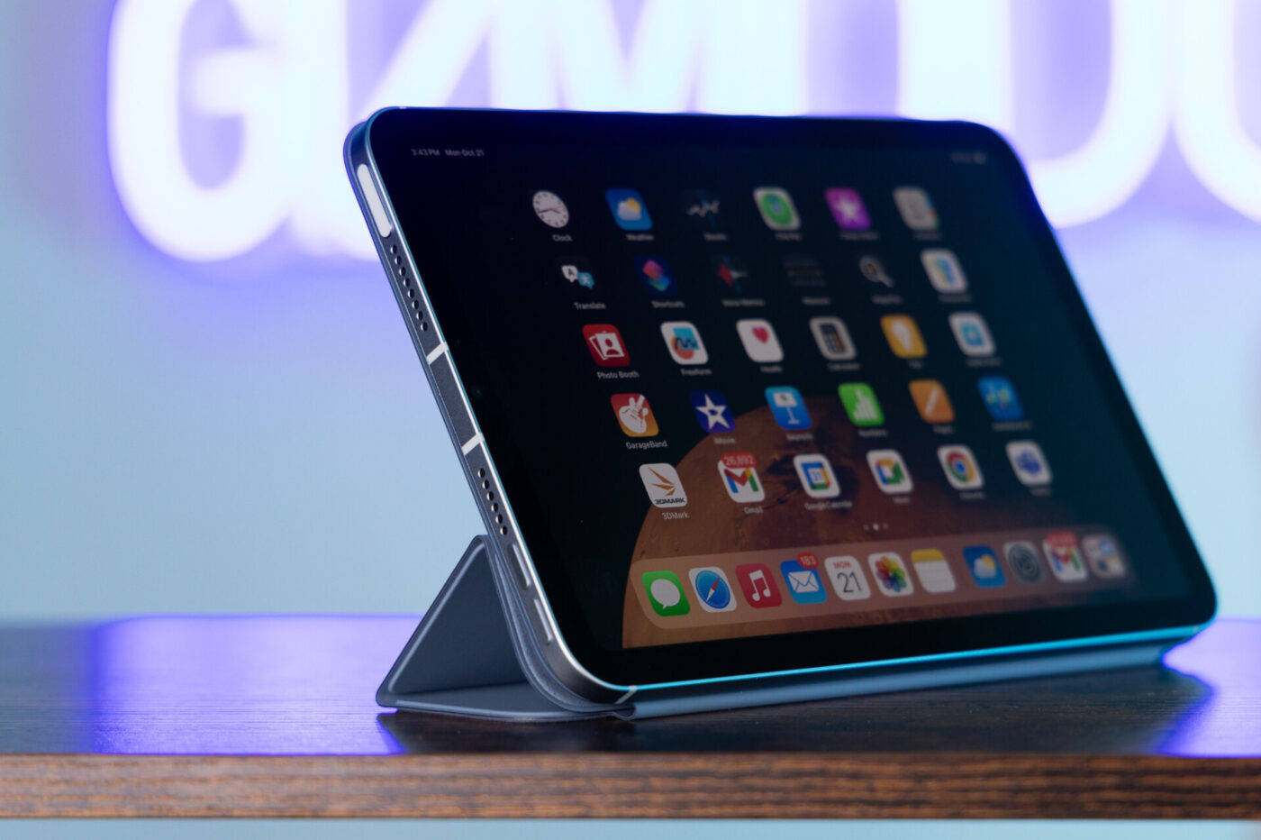 iPad Mini 2024 Review in Progress - Social Schmuck