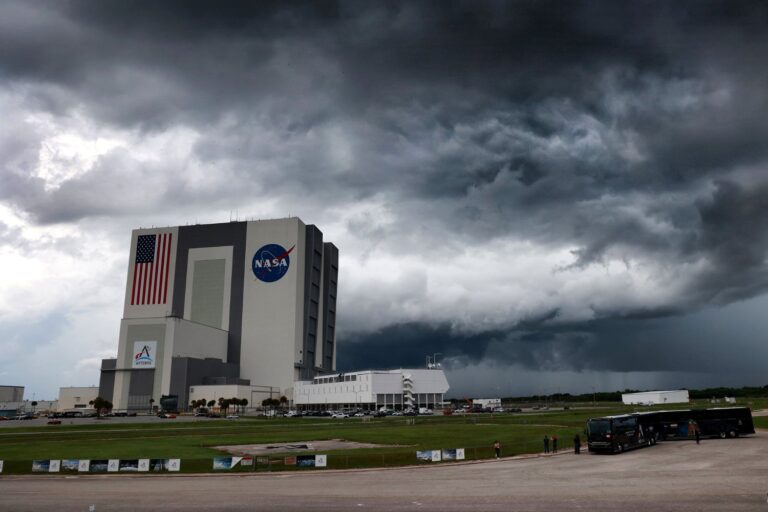 Hurricane Milton's Imminent Landfall Officially Delays NASA Mission to ...