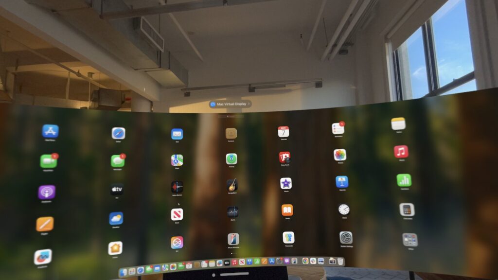 The Ginormous, Virtual Wraparound Mac Screen Is Why You Buy the $3,500 ...