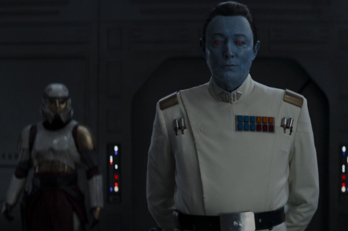 A Brief History of the Last Time Star Wars Had Thrawn Mess With ...
