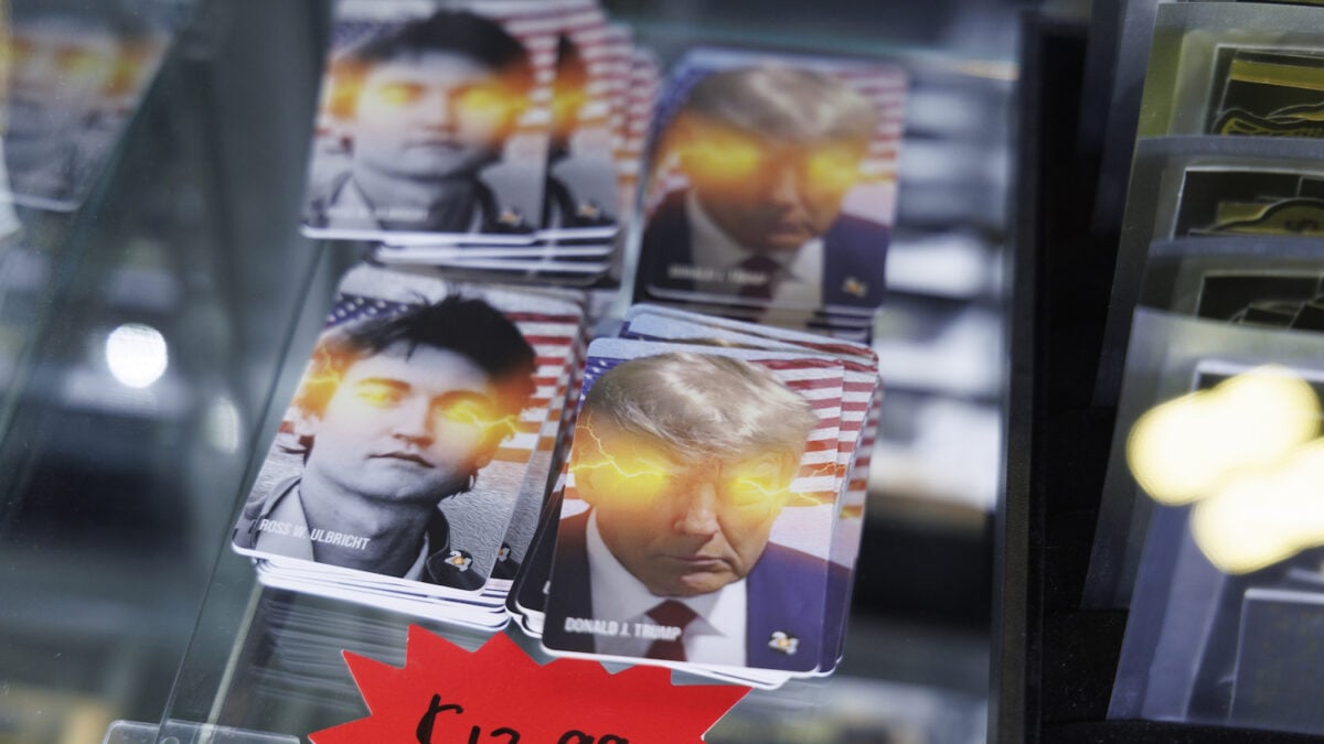Trump Pardons Silk Road Founder Ross Ulbricht