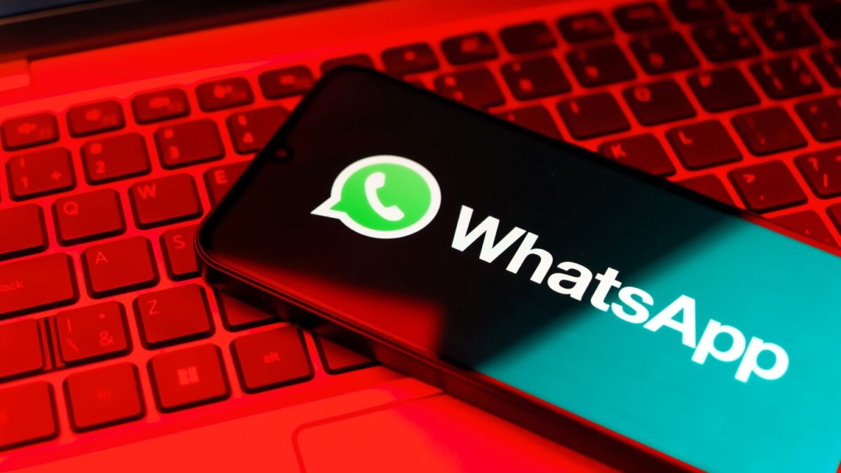 WhatsApp Says Some Users Targeted by Israeli Spyware