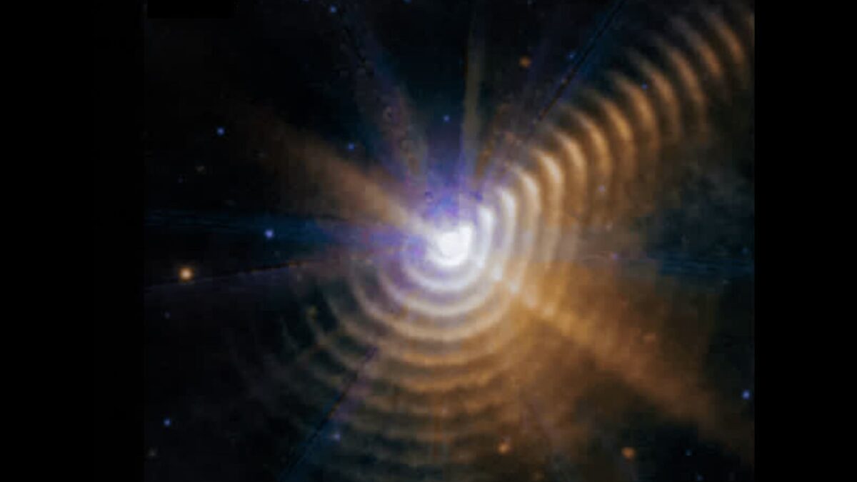 Beautifully Detailed Webb Image Shows 'Shelled' Star on the Verge of Death