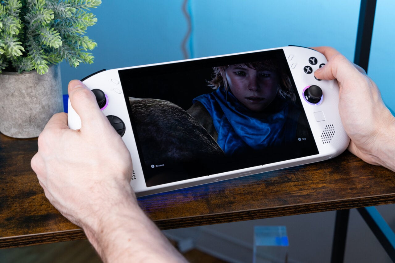 Lenovo Legion Go S Review: Comfortable, but Compromised