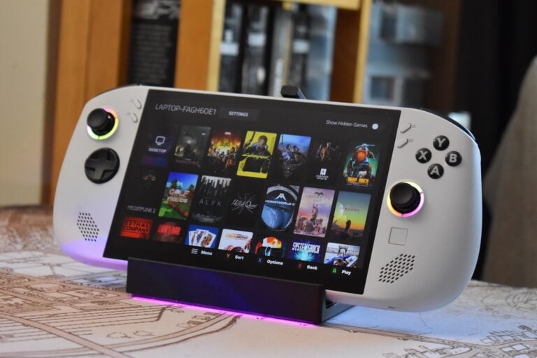 You Should Be Using the Razer's Game Streaming Service