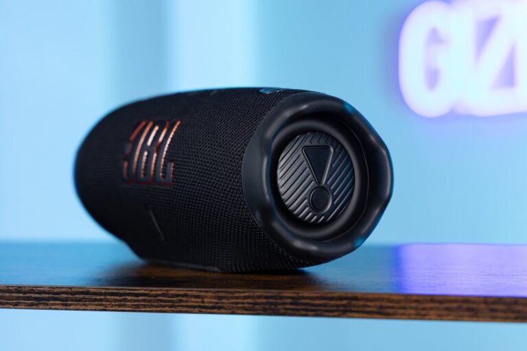 JBL Charge 6 Review: The Champ Is Here