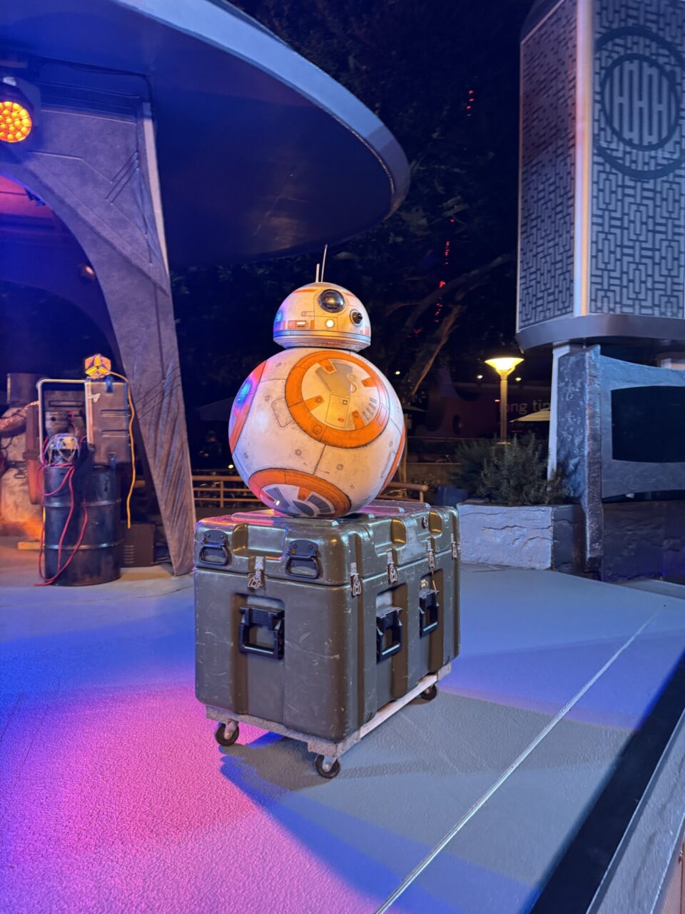 Star Wars Nite at Disneyland Celebrates the Prequel Era as Revenge of ...