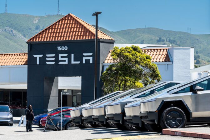 People Are Ditching Their Used Teslas... and Finding Eager Buyers