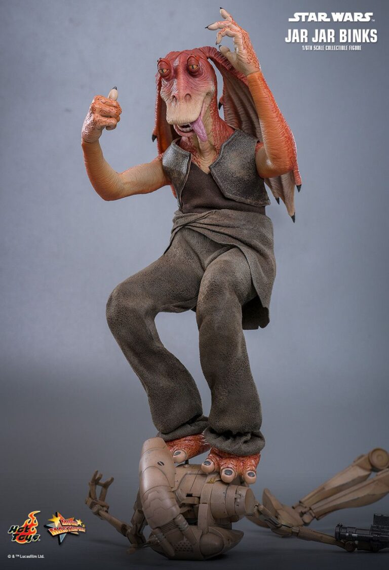 Gaze Upon the Detachable, Magnetic Tongue of Hot Toys' Jar Jar Binks