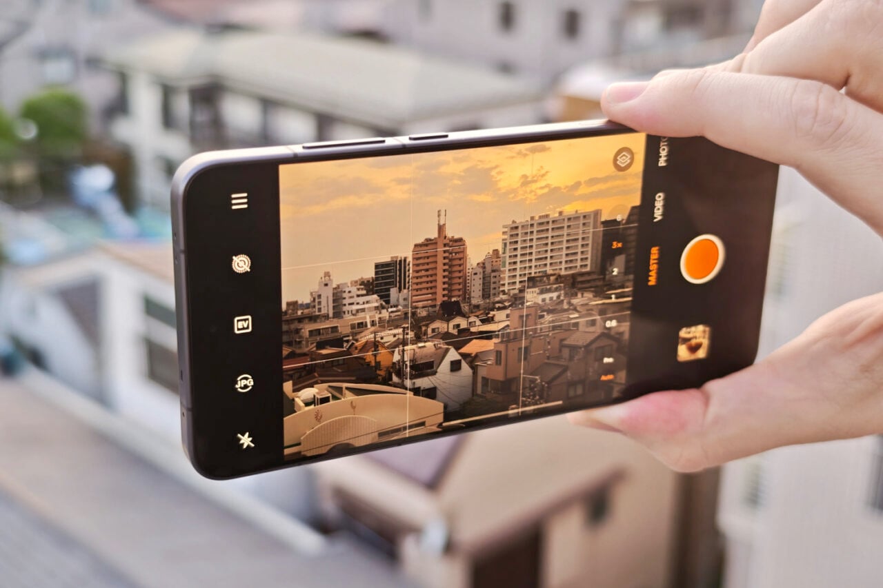 Oppo Find X8 Ultra Review: This Might Be the World’s Best Phone Camera