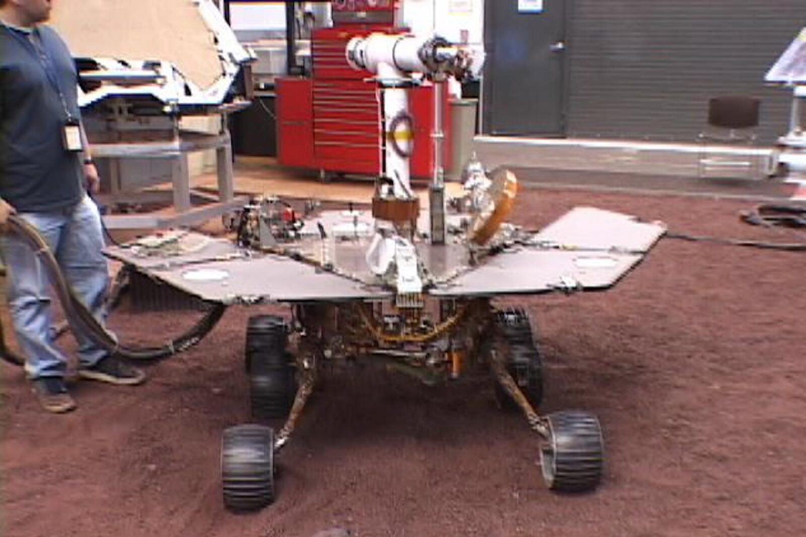 Flawed Tests on Earth May Explain Why NASA's Rovers Get Stuck on Mars