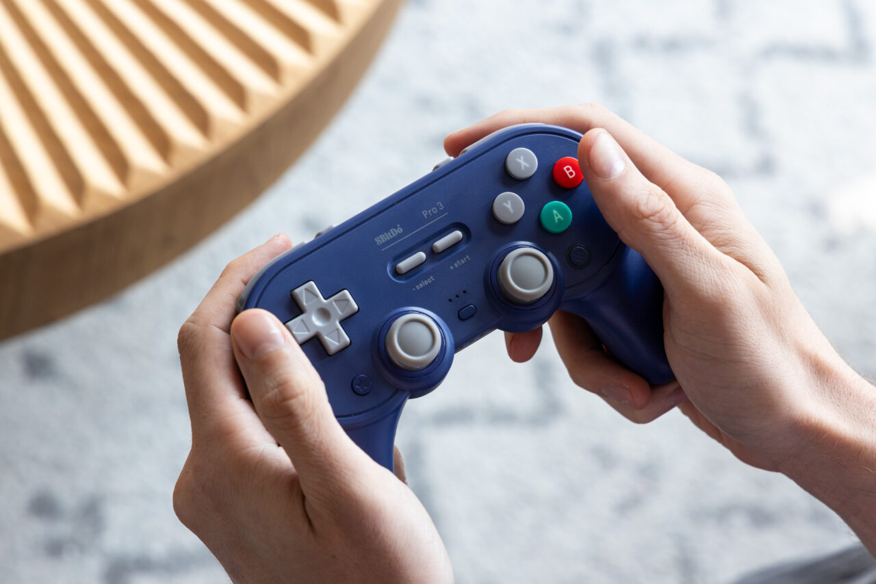 8BitDo Pro 3 Review: So Dang Customizable, You'll Never Need Another ...