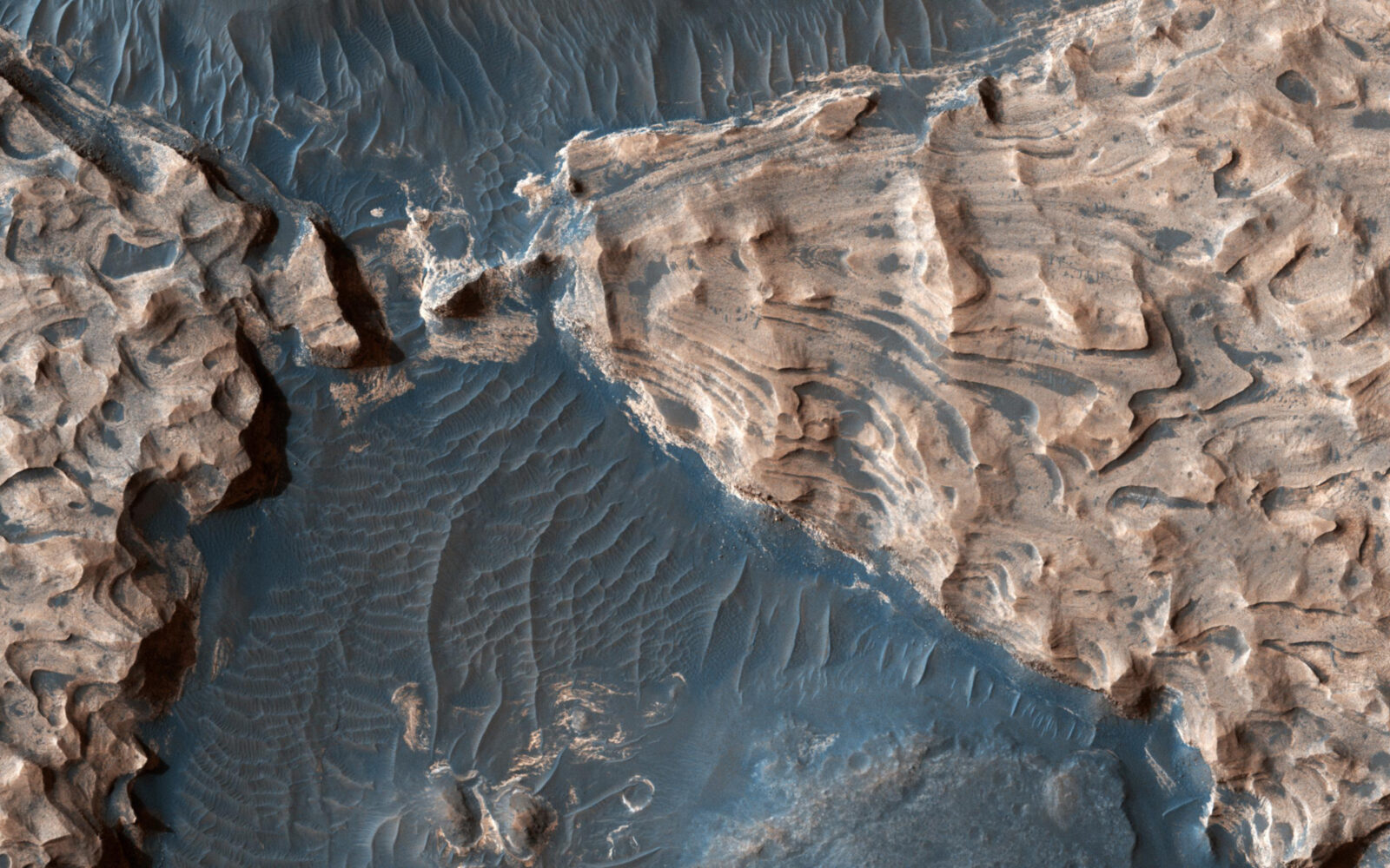 Scientists Think They Have Found a Brand-New Mineral on Mars